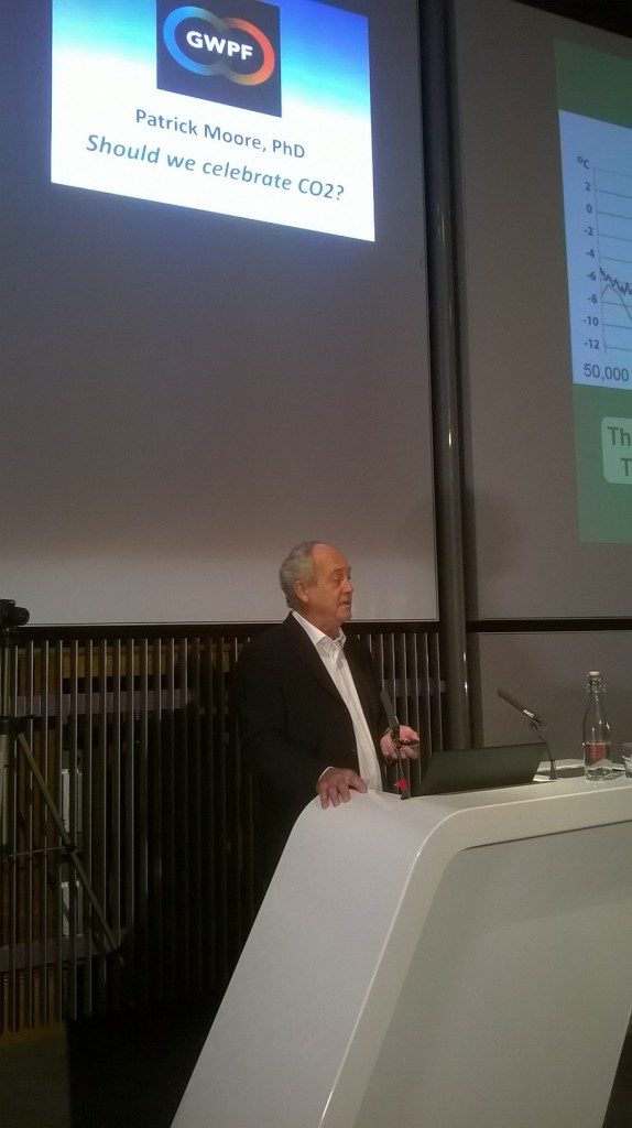 Greenpeace founder delivers powerful annual lecture, praises carbon ...