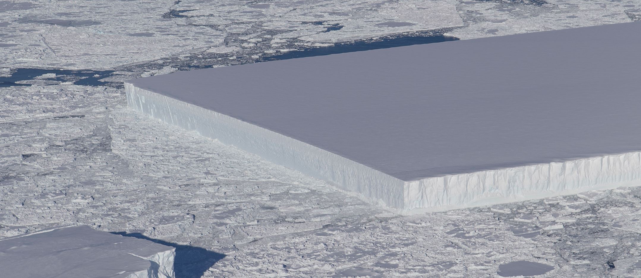 NASA releases photo of weird rectangular iceberg • Watts Up With That?